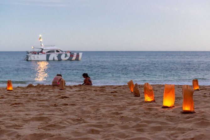 Albufeira: 6-Hour Sunset Dinner Catamaran Cruise With Open Bar - Meeting Point and Additional Details