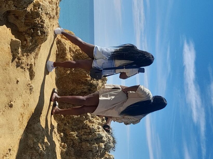 Albufeira: Algarve Coast Guided Tour with Wine Tasting - Discovering the Algarve’s Best Coastlines and Hidden Gems