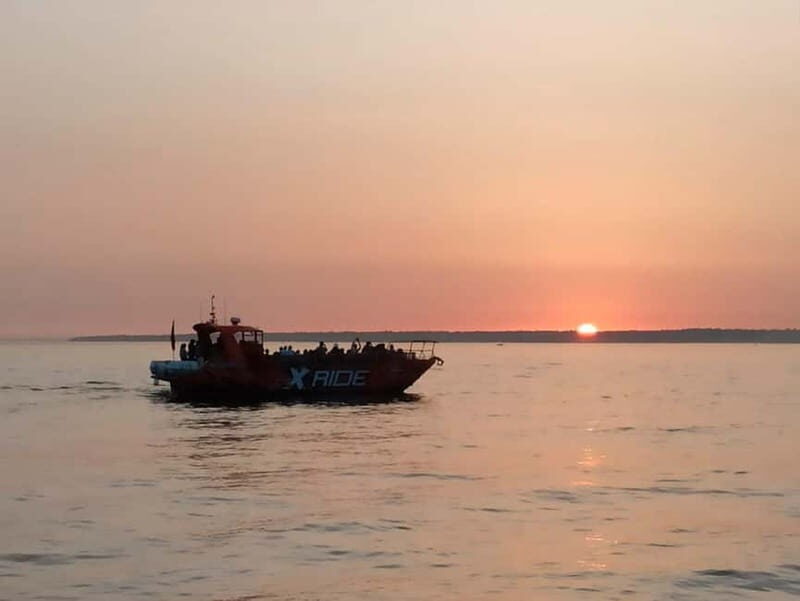 Albufeira: Benagil Cave Sunset Cruise - The Route and Scenic Highlights