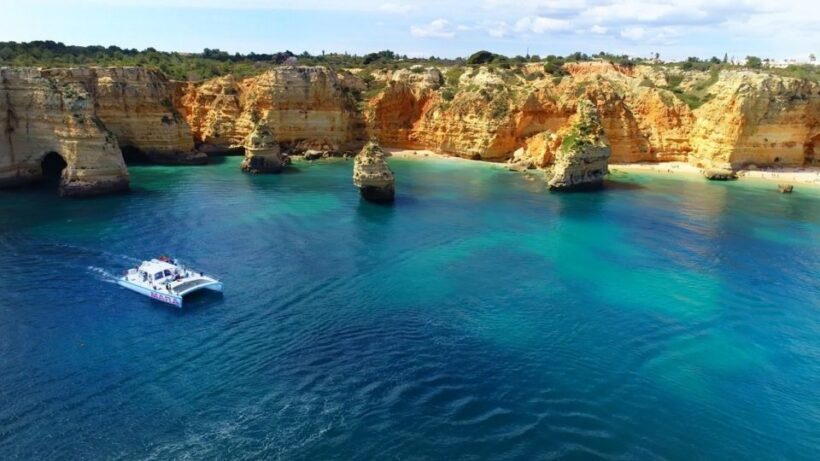 Albufeira: Catamaran Cruise with BBQ & Open Bar on the Beach - Introduction: A Scenic Day on the Algarve Waters