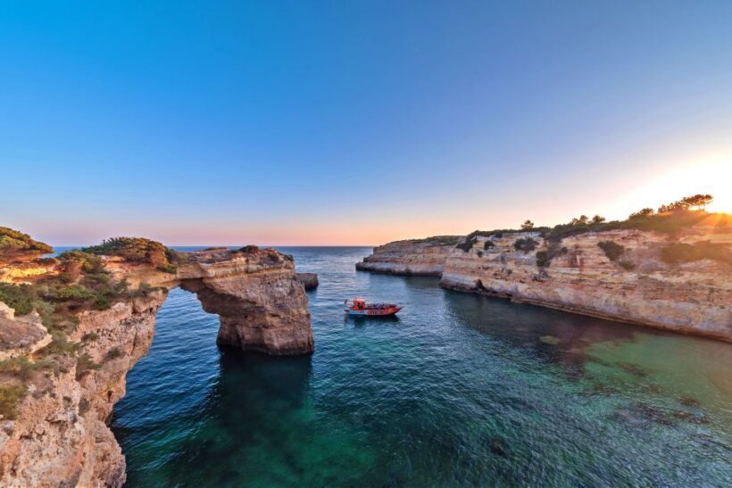 Albufeira: Dolphin Watching and Benagil Cave - Exploring the Itinerary — What’s in Store