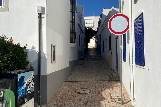 Albufeira History Walking Tour With Wine and Tapas - About the Tour Provider