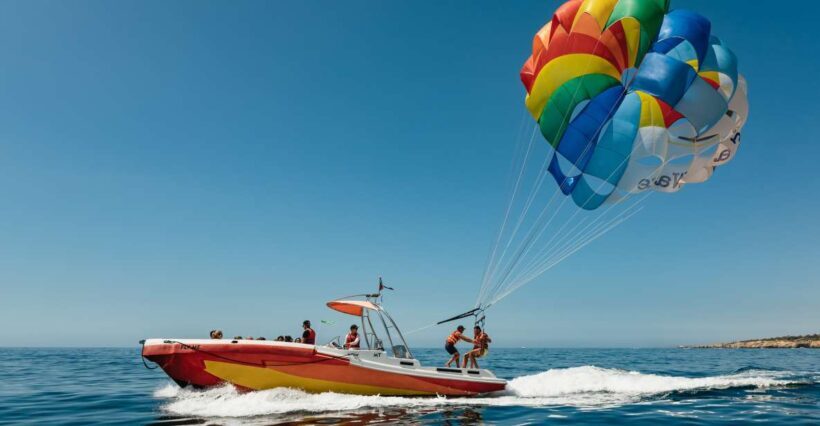 Albufeira: Parasailing Boat Trip - Key Points