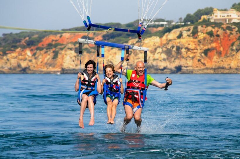 Albufeira: Single, Double or Triple Parasailing Tour - Who Will Enjoy This Tour?