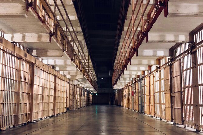 Alcatraz Night Tour and San Francisco Bay Cruise - Practical Considerations and Tips