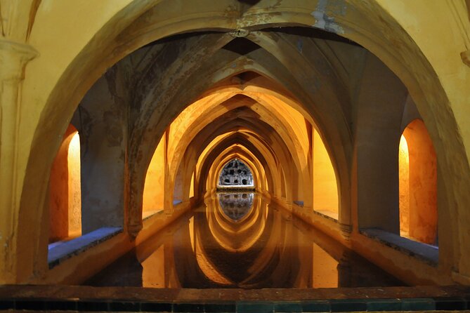 Alcazar and Cathedral Combo Tour - Panoramic Views From the Cathedral Tower