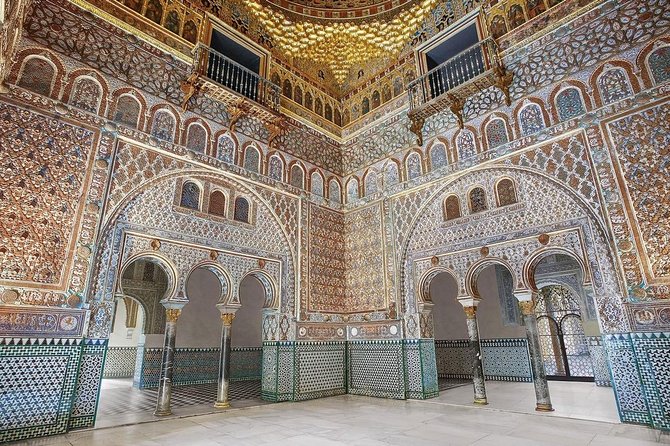 Alcazar, Cathedral and Giralda With Entrance Included - Exploring the Alcazar