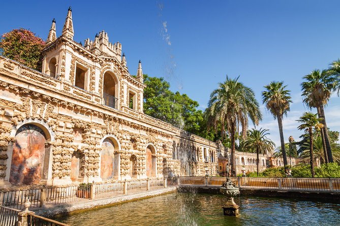 Alcazar of Seville Guided Tour With Skip the Line Ticket - Exploring the Alcazar of Seville
