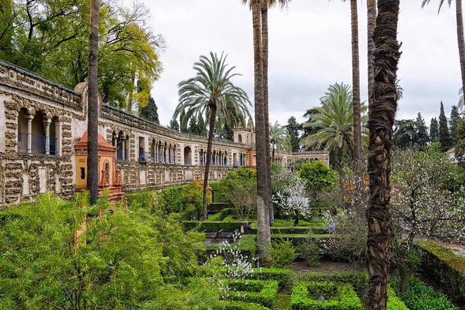 Alcazar of Seville Private Tour - Strolling Through the Enchanting Gardens