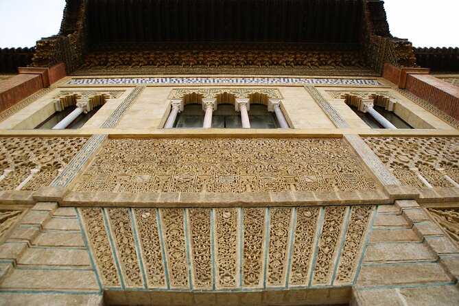 Alcazar & Santa Cruz Neighborhood Exclusive Group, max. 9 guests - FAQs