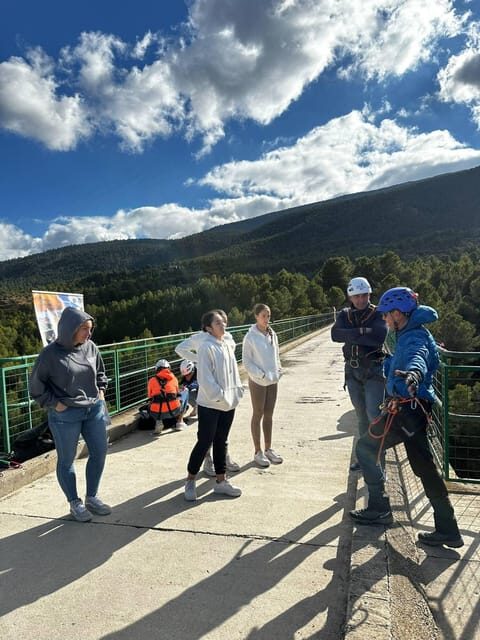 Alcoy: Bungee jumping - Key Points