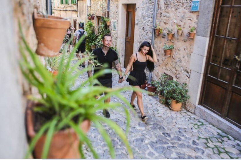 Alcudia/Marratxi: Valldemossa & Soller Tour by Tram & Bus - Authenticity and Reviews