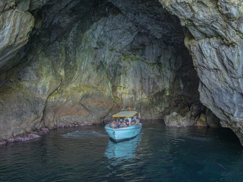 Alcudia: Pirate Cave, Parc Natural & Snorkel - Key Points
