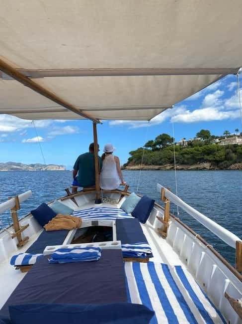 Alcudia, Private Tour: Scenic 2.5-Hour Boat Tour - The Value of a Private Coastal Experience