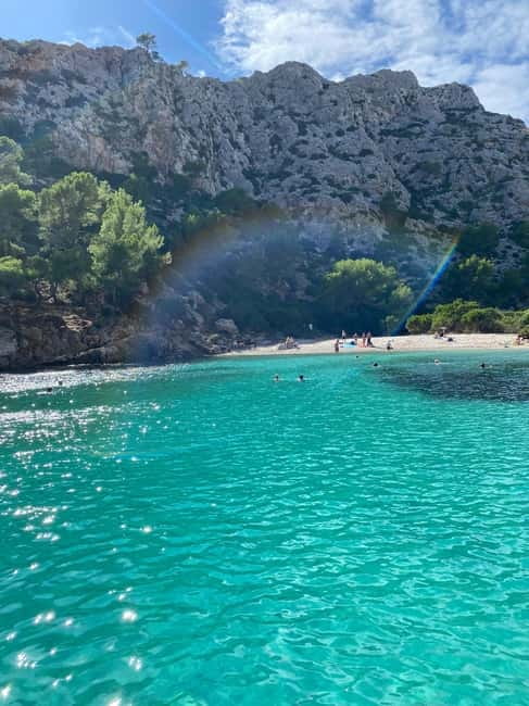 Alcudia, Private Tour: Scenic 2.5-Hour Boat Tour - Who Would Love This Experience?