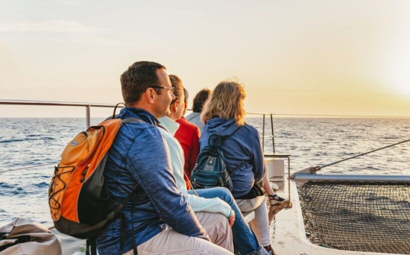 Alcudia: Sunset Catamaran Tour with Dinner and Snorkeling - Practical Details: What to Know Before Booking