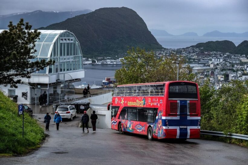 Alesund: City Sightseeing Hop-On Hop-Off Bus Tour - Why Choose This Tour?