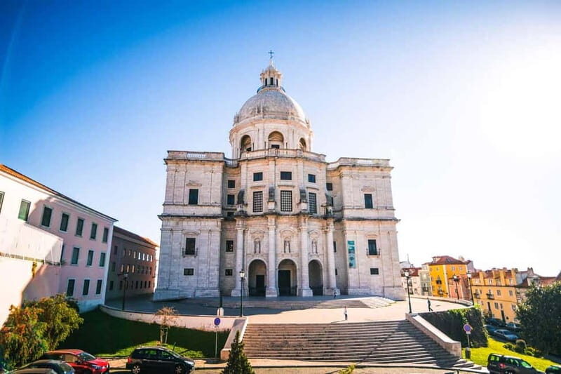 Alfama: A Tuk Tuk Ride through Historical Lisbon - Key Points