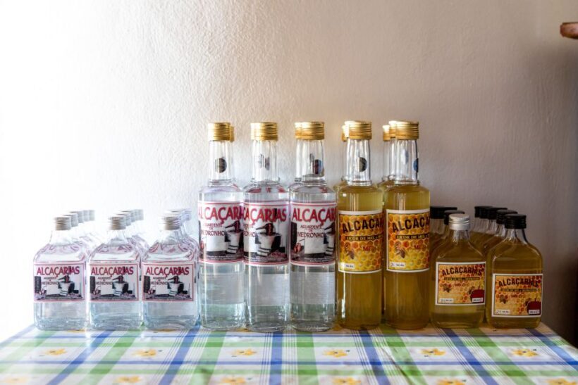 Algarve: Jeep Safari with Distillery Visit & Lunch - FAQ