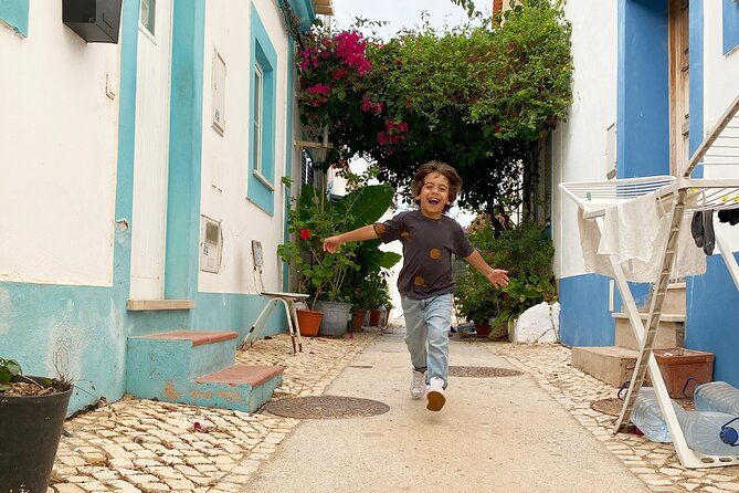 Algarve Seaside Tour with Lunch in the Vineyard - Key Points