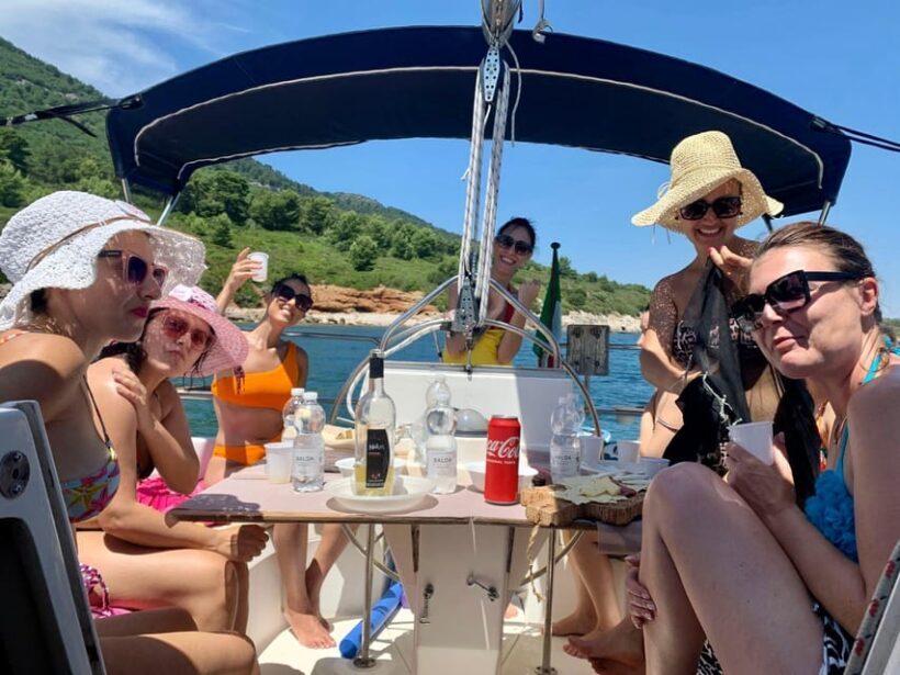 Alghero escursione in barca con pranzo giornata intera - Practical Details: Cost, Duration, and Group Size