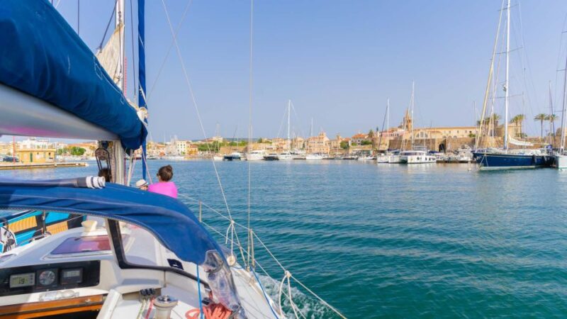 Alghero: Sailboat excursion in Porto Conte bay w/ Lunch - What Travelers Say