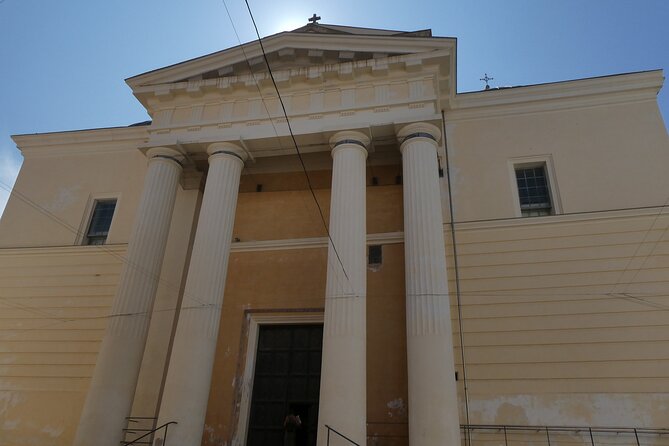 Alghero: Walking Tour With Bilingual Local Guide - Booking Information and Pricing