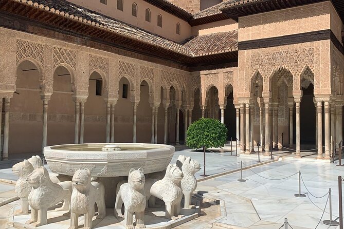 Alhambra: complete guided tour with Nasrid Palaces tickets - The Palace of Charles V