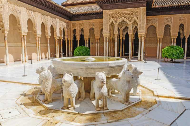 Alhambra & Nasrid Palace: Private Tour with Tickets - Final Thoughts