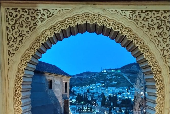 Alhambra: Night Visit to Nasrid Palaces - The Practicalities: Price, Logistics, and Value