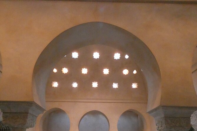 Alhambra Skip the Line Premium Guided Tour - Small Group Experience