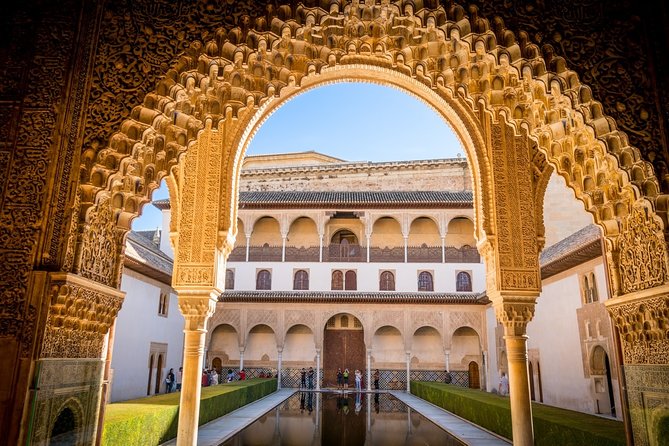 Alhambra: Small Group Tour with Local Guide & Admission - FAQ