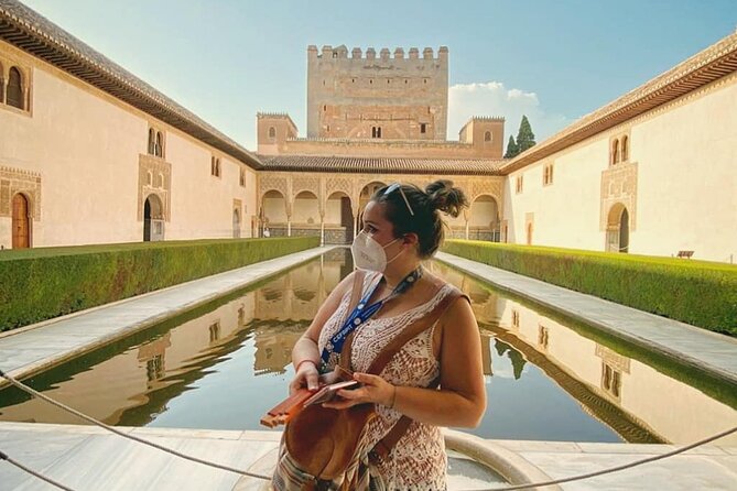 Alhambra Unique Experience: Private visit with official guide - FAQs