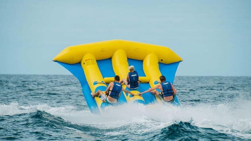 Alicante: Banana ride, Crazy Sofa y Flyfish - The Value of This Experience