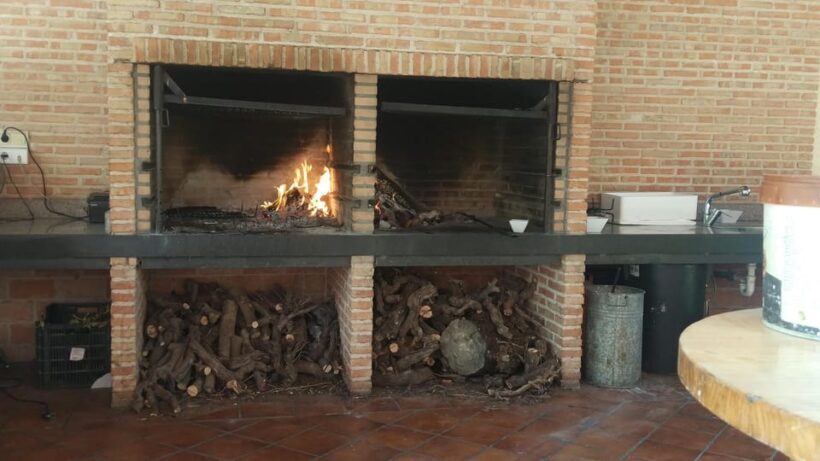Alicante: Breakfast with grilled meat in a rural environment - Key Points