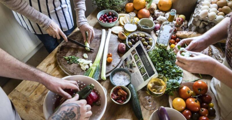 Alicante: Cooking Class with Private Chef and Local Wine - The Ideal Audience for This Experience