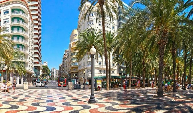 Alicante Discovery Tour From Benidorm - Inclusions and Amenities