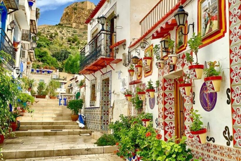 Alicante: Private Custom Walking Tour - FAQ