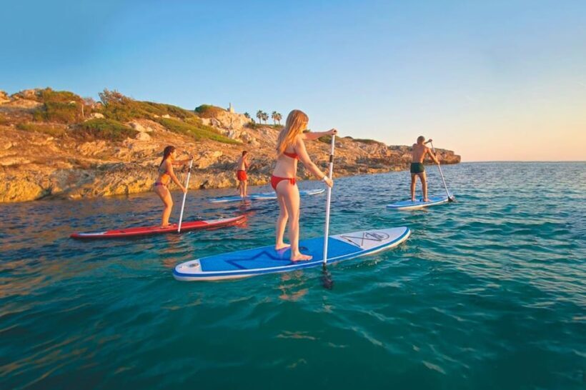 Alicante : Snorkeling, paddle surf, and ride a Jetski. - Key Points