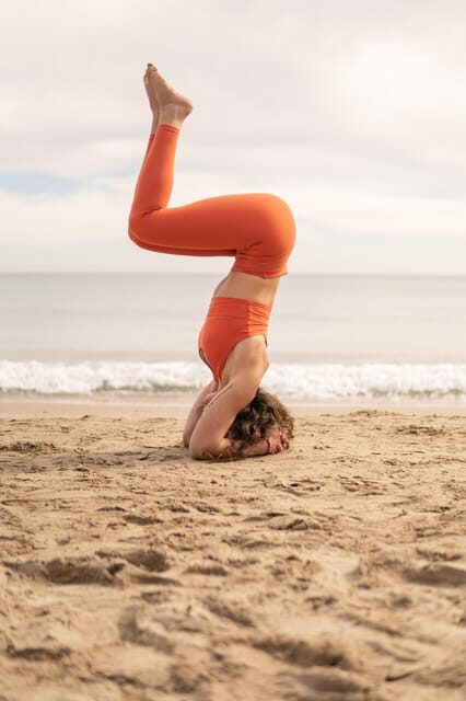 ALICANTE: Sunrise Yoga class on the beach & breakfast - The Setting: Practice with a View