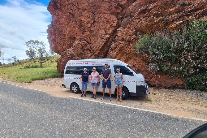 Alice Springs Airport to West MacDonnell Half-Day Tour - Detailed Breakdown of the Itinerary