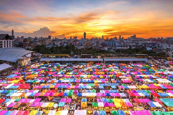 All Bangkok Landmarks Tour- GrandPalace WatTraimit WatPho WatArun - Crossing the Chao Phraya to Wat Arun