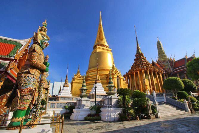 All Bangkok Landmarks Tour- GrandPalace WatTraimit WatPho WatArun - A Riverside Lunch and the Grand Palace