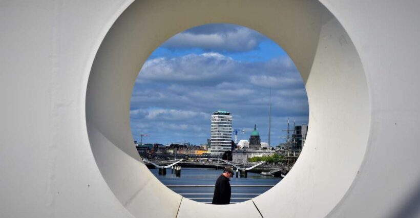 All Dublin 3 hours italian walking tour - Key Points
