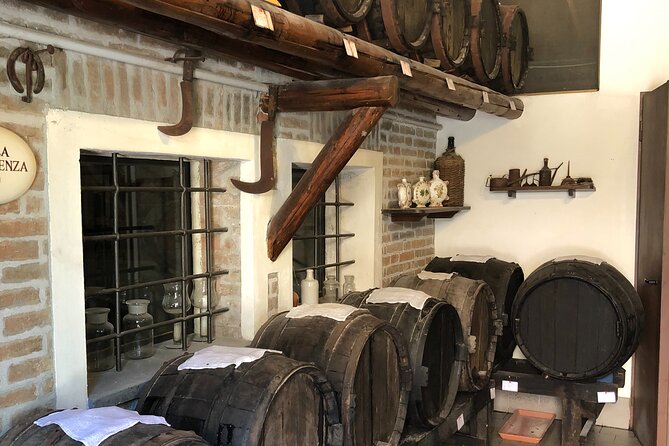 All In: Lambo,Ferrari,Balsamic,Wine, Parmigiano, PrivateTransport - FAQs