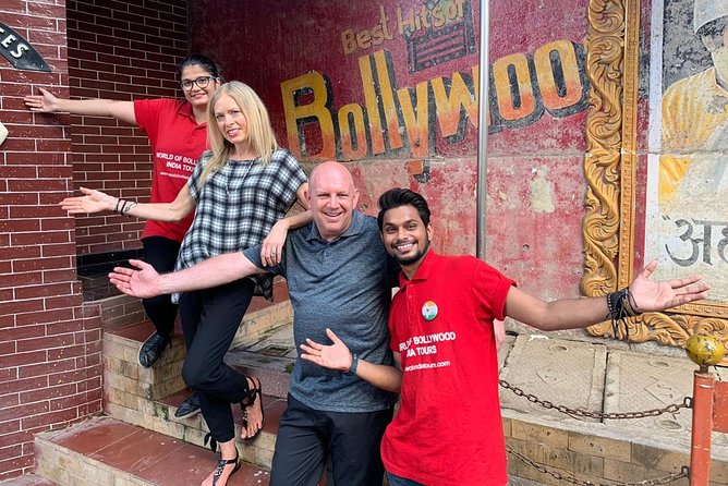 All In One Combo Tour of Mumbai City, Dabbawalas, Dhobhi Ghat, Slums & Bollywood - FAQ