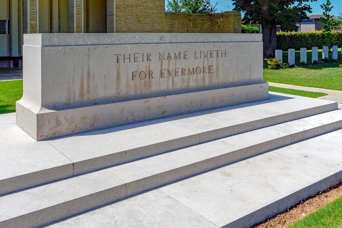 All-In-One Normandy D-Day Landing Beaches and Lunch From Le Havre - Memorable Highlights
