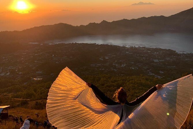 All Include: Mount Batur Sunrise Trekking Natural Hot Springs - A Deep Dive into the Mount Batur Sunrise Trekking & Hot Springs Tour
