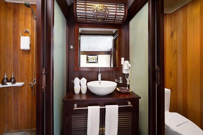 All Inclusive 2 Days 1 Night 5-STAR Cruises in Halong Bay - Authentic Experiences and Highlights