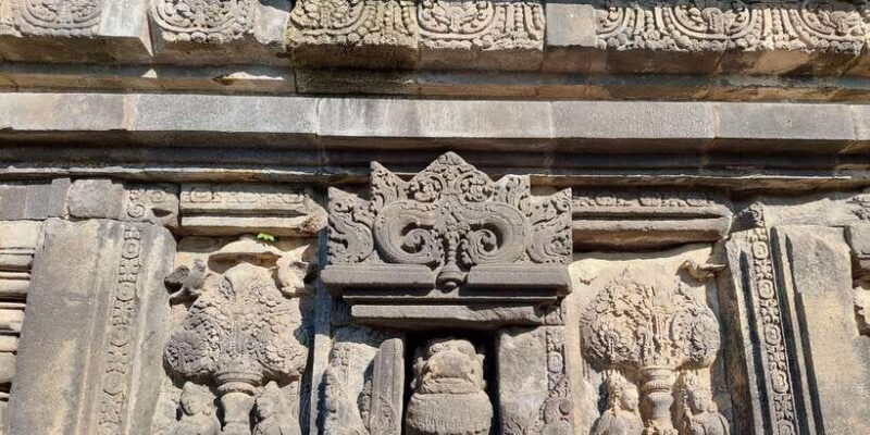 All-inclusive Borobudur Sunrise & Prambanan Temple Tour - FAQ